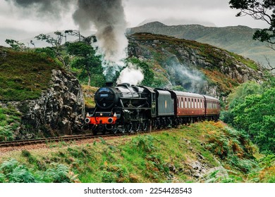 Steam Train 4K wallpaper download
