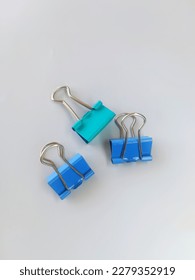 Simple - Paper Clip HD wallpaper download