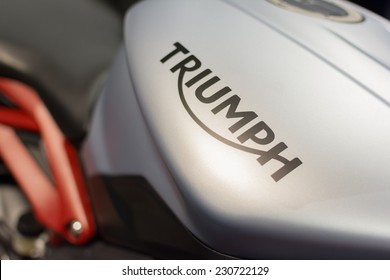 Triumph Motorcycles Logo Vector (.EPS) Free Download