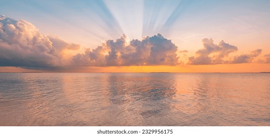 Turquoise Sea at Sunset 4K wallpaper download