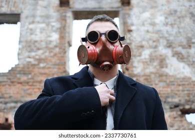 Steampunk Beaver in Top Hat, Goggles, and Pinstripe Suit premium HD ...