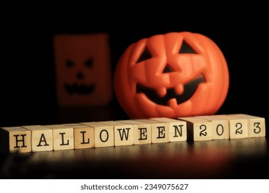 Halloween - Black Cat and pumpkins, orange, October 2023 Calendar 4K ...