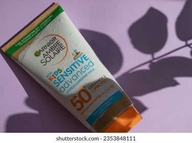 Garnier Logo Vector
