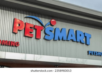 Petsmart Logo Vector