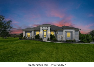 House front view 2K wallpaper download