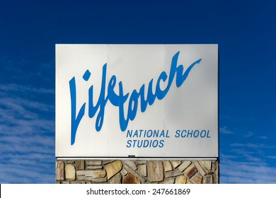 Lifetouch Logo Vector (.SVG) Free Download
