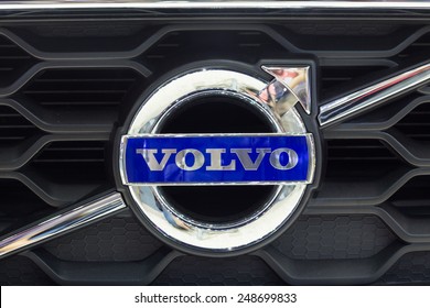 Volvo Logo Vector (.AI) Free Download