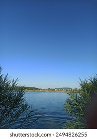 LakeSide Nature HD 2K wallpaper download