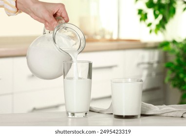 Hmm... Warm Milk 2K wallpaper download