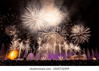 Fireworks Sunset 4K wallpaper download
