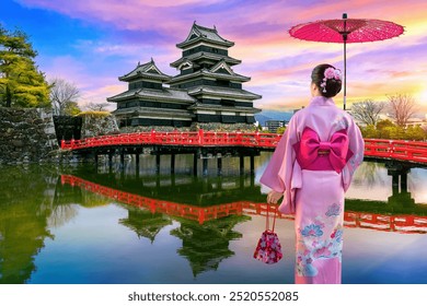 Japanese Castle 4K wallpaper download