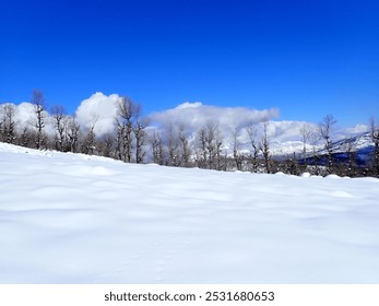 Landscape of snowy peaks HD wallpaper download