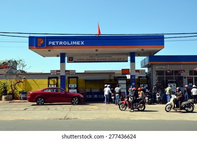 Petrolimex Logo Vector (.EPS) Free Download