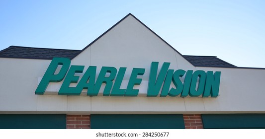 Pearle Vision Logo Vector (.AI) Free Download