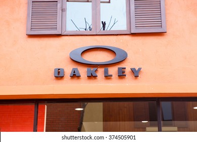 OAKLEY Logo Vector (.EPS) Free Download