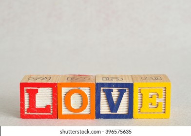 I Love You Letter blocks 4K wallpaper download