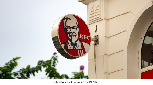 KFC- Kentucky Fried Chicken Logo Vector (.EPS) Free Download