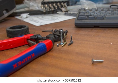 Knipex Logo Vector (.EPS) Free Download