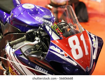 metzeler Logo Vector (.AI) Free Download