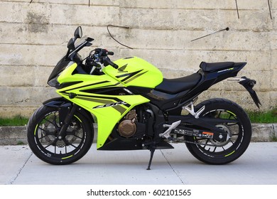 CBR 500R Logo Vector (.CDR) Free Download