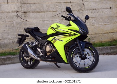CBR 500R Logo Vector (.CDR) Free Download