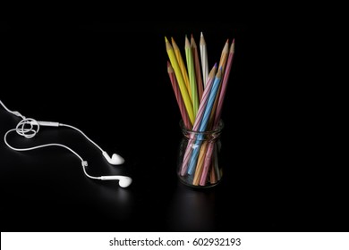 staedtler Logo Vector (.AI) Free Download