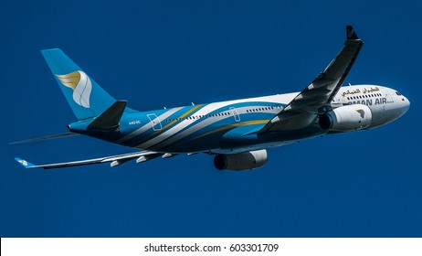 Oman Air Logo Vector (.AI) Free Download