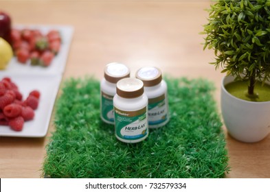 Shaklee Logo Vector (.EPS) Free Download