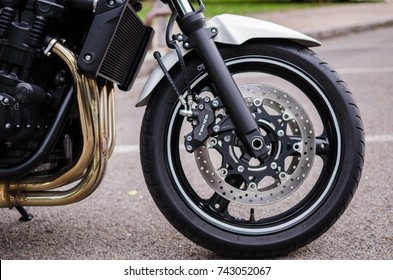 Suzuki Bandit Logo Vector (.AI) Free Download