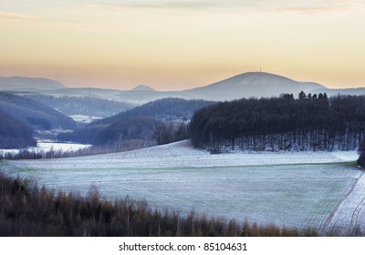 Winter Hill, sunset 4K wallpaper download