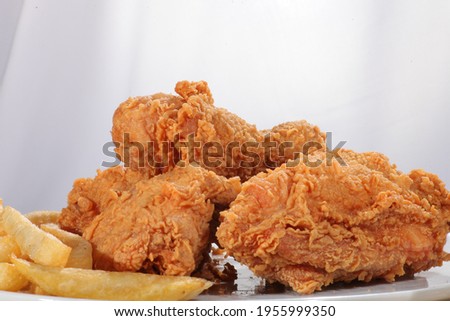 BROASTED-CHICKEN Stock Photos and Images - Avopix.com