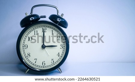3AM Stock Photos and Images - Avopix.com
