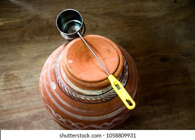 1,450 Drinking water storage pot Images, Stock Photos & Vectors ...