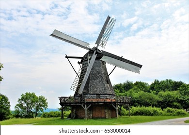 84,934 Windmill white background Images, Stock Photos & Vectors ...