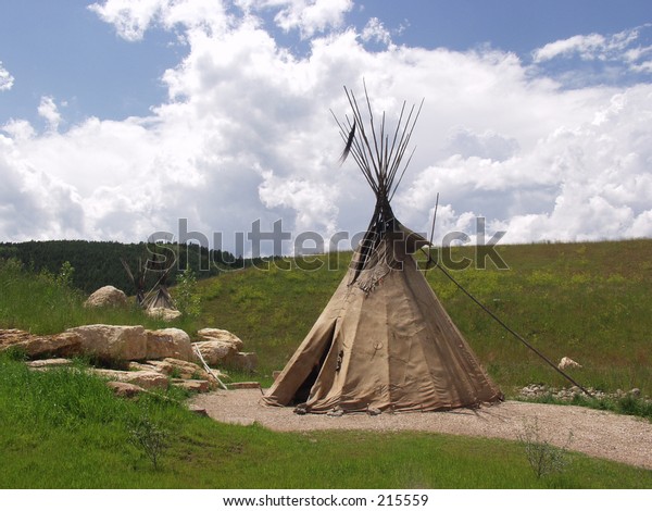Photo de stock Indian Tepee 215559 | Shutterstock