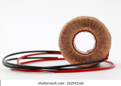 Inductive Component Copper Wire Coil Toroid Stockfoto 262940207 ...
