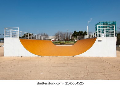 1,981 Water skating board Stock Photos, Images & Photography | Shutterstock