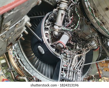Inside Aircraft Engine Stock Photo 1824313196 | Shutterstock