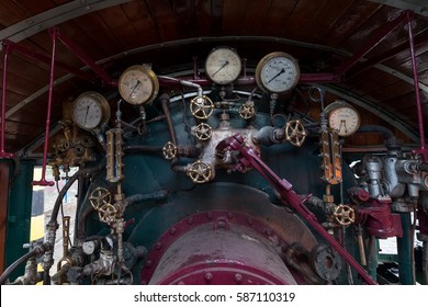 Inside Control Room Stream Engine Locomotive Foto stock 587110319 ...