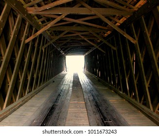 Inside Old Covered Bridge Stock Photo 1011673243 | Shutterstock