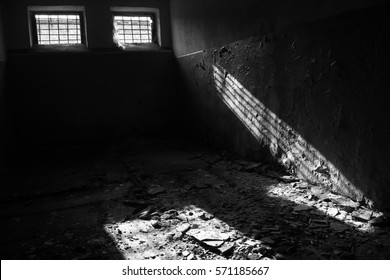 7,098 Prison cell window Images, Stock Photos & Vectors | Shutterstock