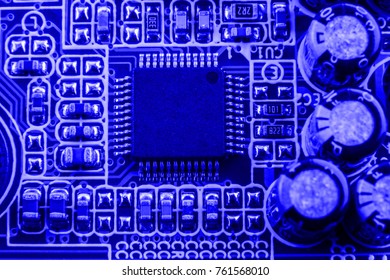 Microchip Quartz On Motherboard Modern Computer Stock Photo 760895896 ...