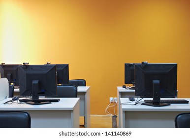 Interior Classroom Computers Stock Photo 141140869 | Shutterstock