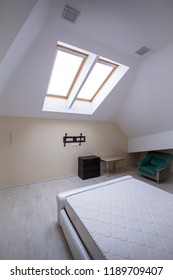 Interior Empty Room Bed Stock Photo 1189709407 | Shutterstock