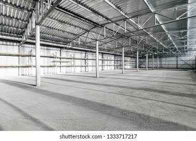 Interior Empty Warehouse Stock Photo 1333717217 | Shutterstock