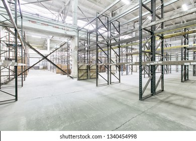 Interior Empty Warehouse Empty Racks Stock Photo 1340454998 | Shutterstock