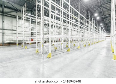 Interior Empty Warehouse Empty Racks Stock Photo 1418945948 | Shutterstock