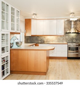 Interior Kitchen Stock Photo 335537549 | Shutterstock