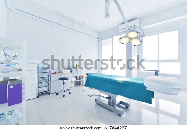 Interior View Operating Room Stock Photo 617844227 | Shutterstock