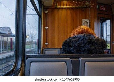 57 Retro Train Interior Side View Images, Stock Photos & Vectors ...